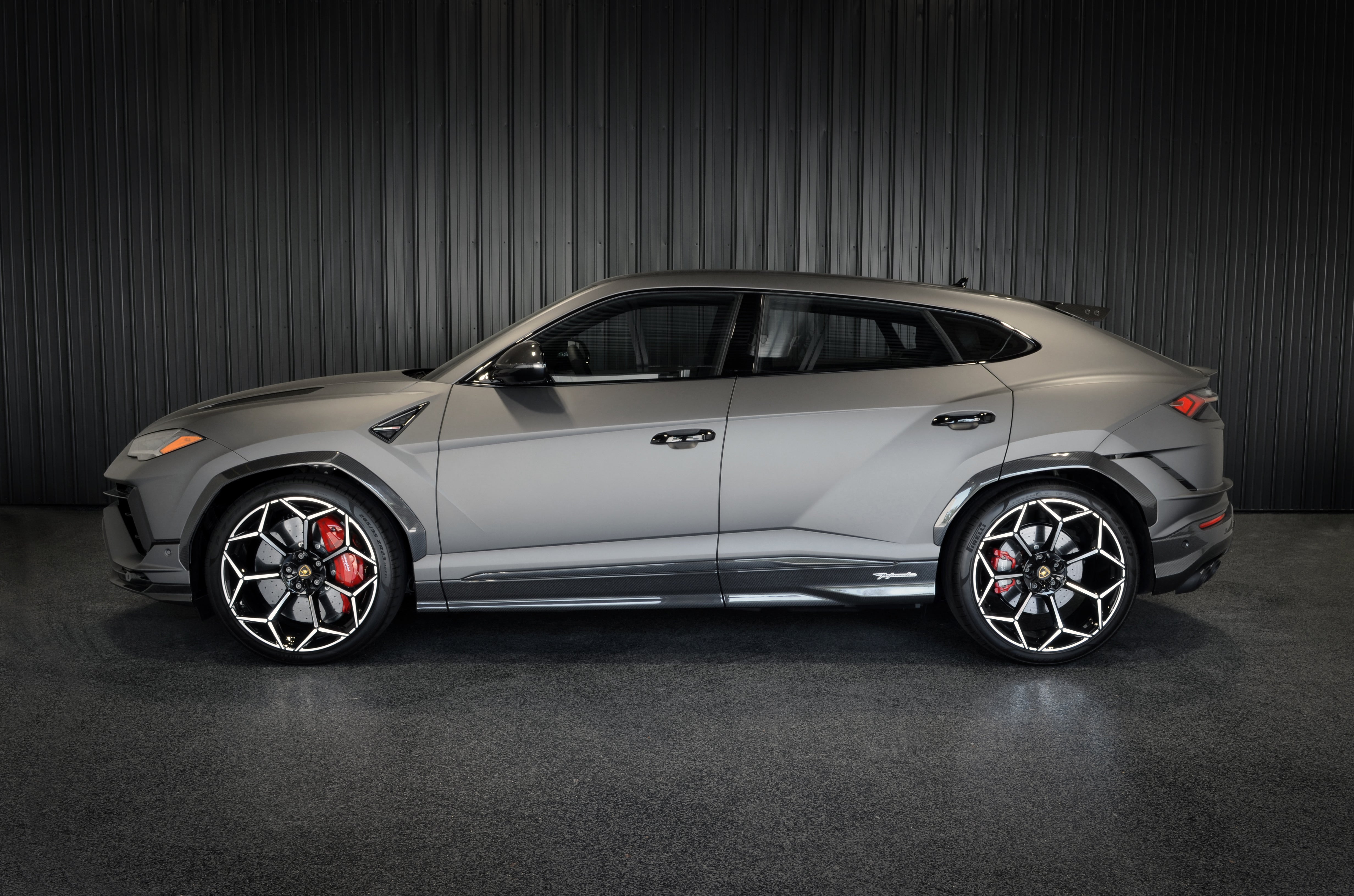 2024 Lamborghini Urus Performante Grigio Keres Matt – EK2 Exotics