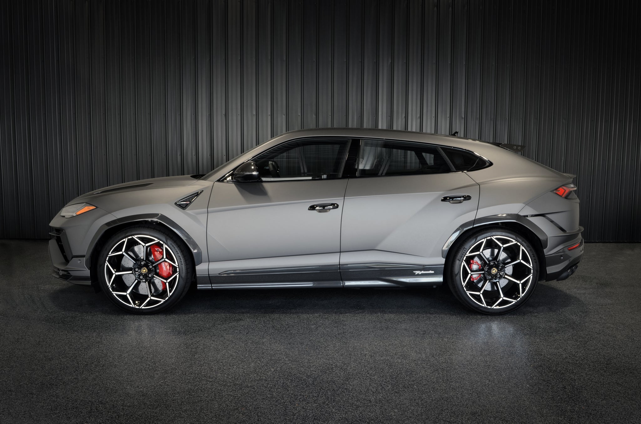 2024 Lamborghini Urus Performante Grigio Keres Matt – EK2 Exotics