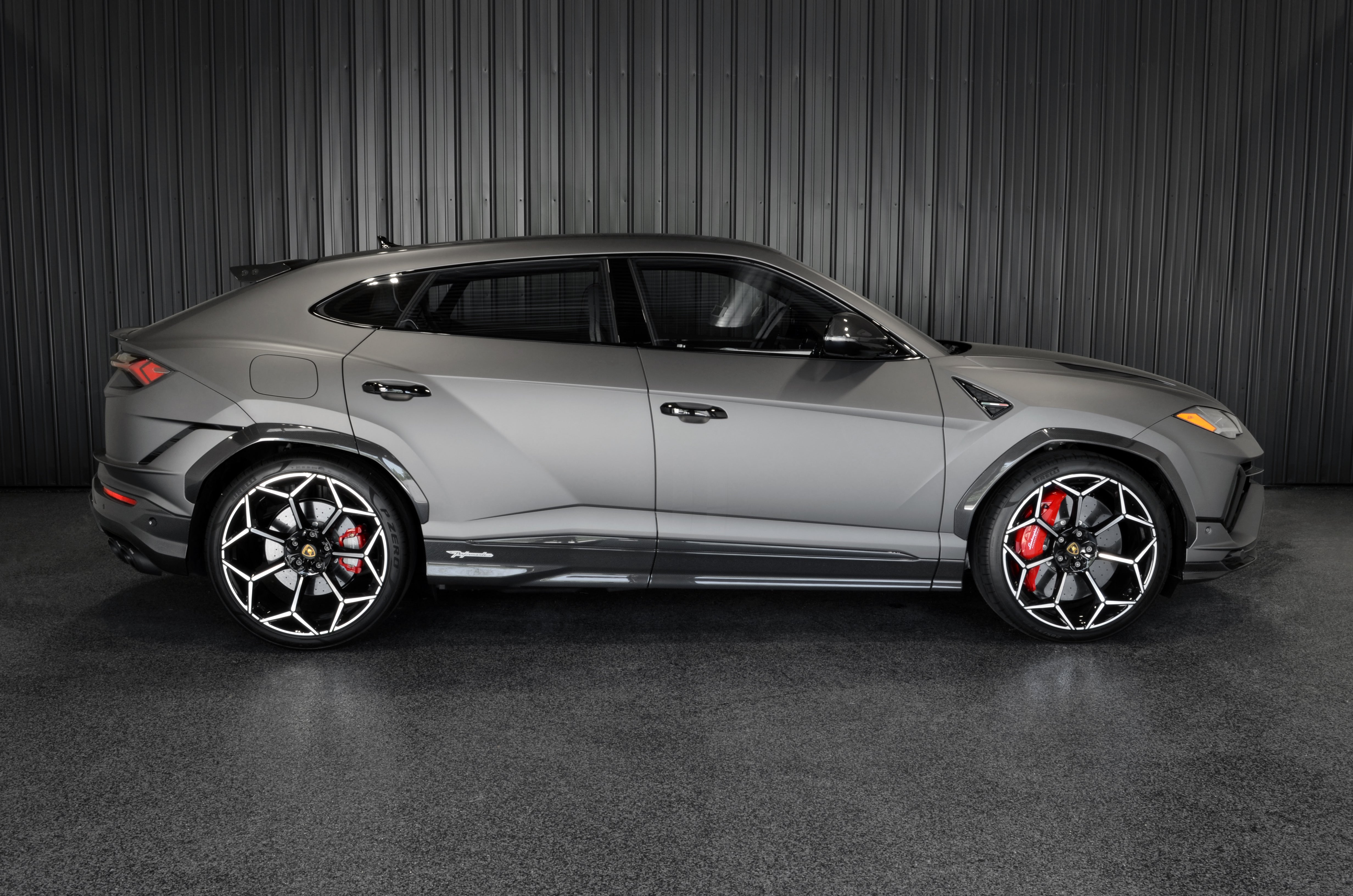2024 Lamborghini Urus Performante Grigio Keres Matt – EK2 Exotics
