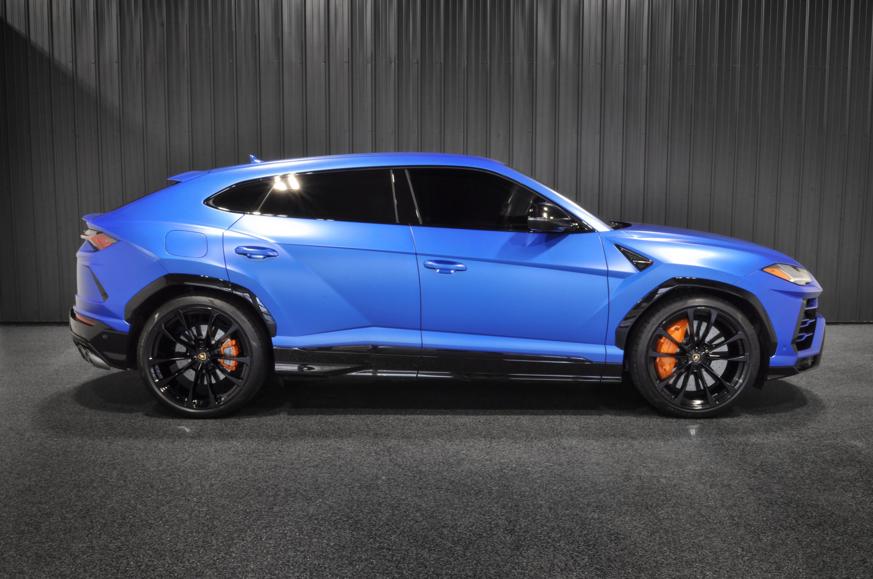 2021 Lamborghini Urus Blu Eleos Metallic – EK2 Exotics
