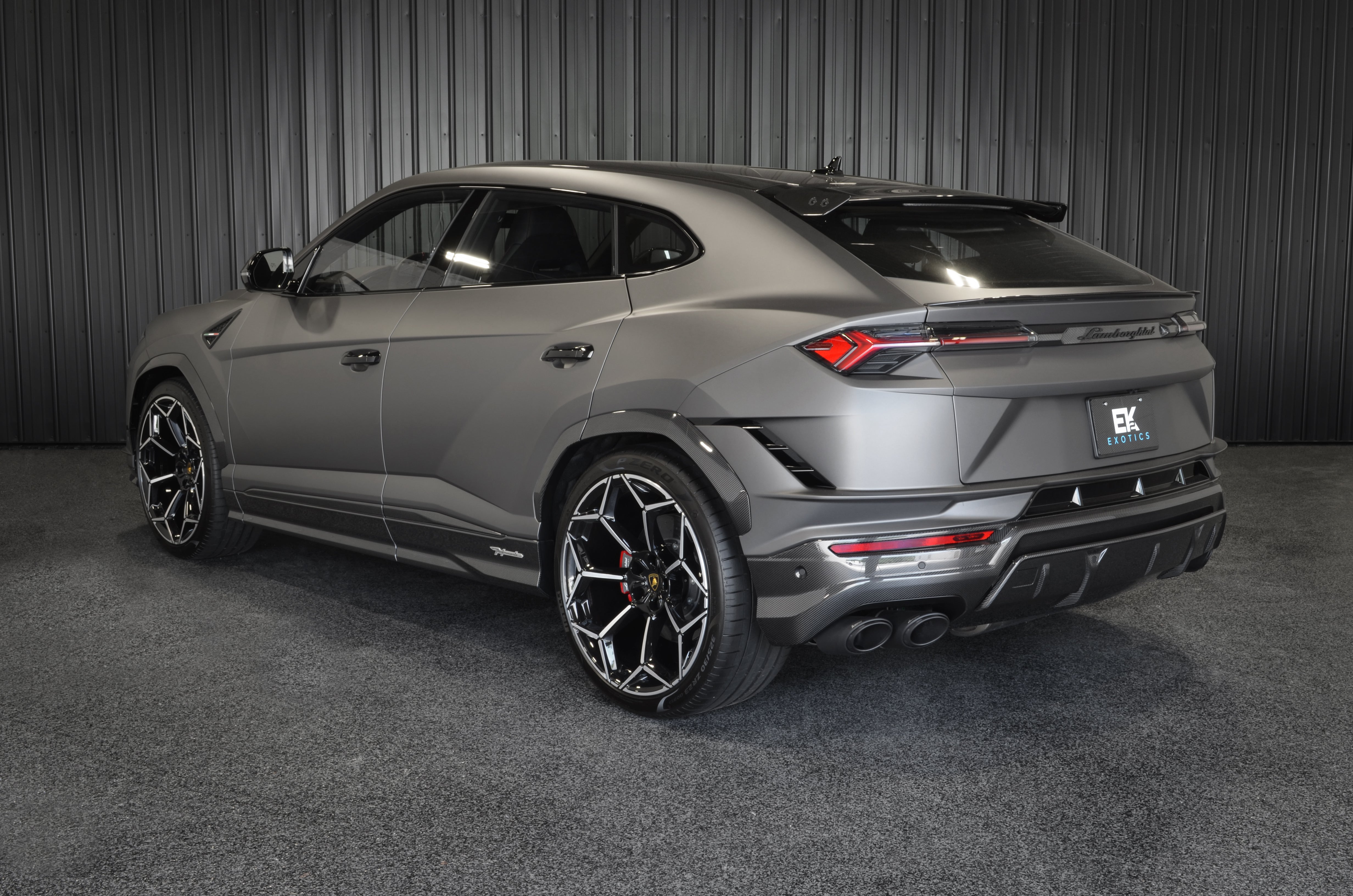 2024 Lamborghini Urus Performante Grigio Keres Matt – EK2 Exotics